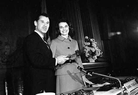In Photos Sen Dianne Feinsteins Historic Career