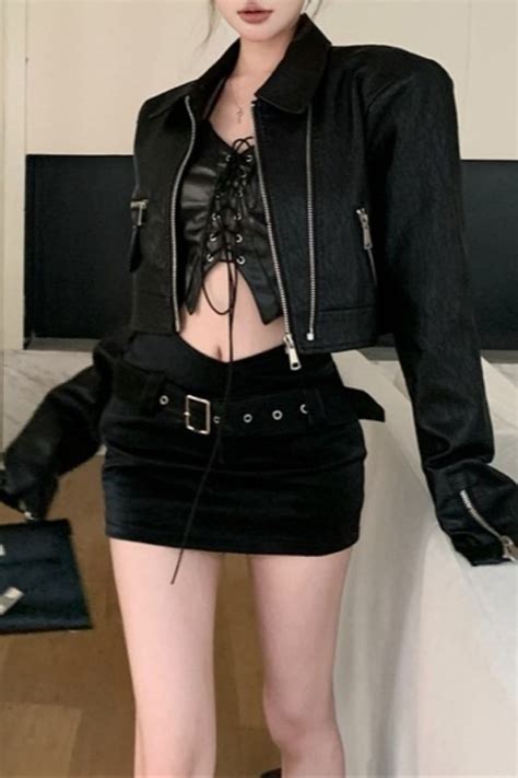핑크프릴 Set 폴로 카라 오버핏 긴팔 롱슬리브 집업 가죽 자켓홀터넥 스트랩 나시 탑미니 스커트 3p세트