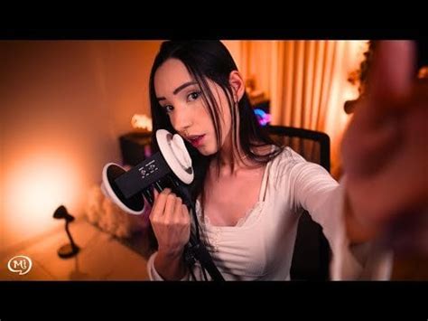 ASMR ear licking and slow kisses ♡ 4K [NO TALKING] : r/EarLickingAsmr