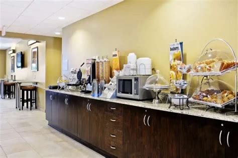 Microtel Breakfast Hours Menu And Prices 2026