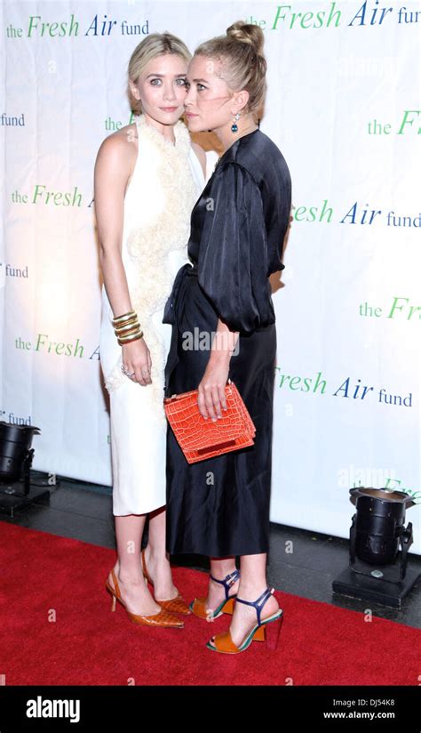 Mary Kate Olsen And Ashley Olsen Fresh Air Funds Salute To American