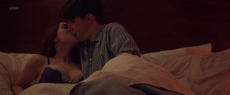 Nude Video Celebs Madeline Weinstein Nude Alex Strangelove 2018