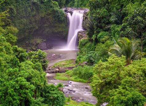 Tegenungan Waterfall In Bali 5 Stock Image Image Of Colors Angle