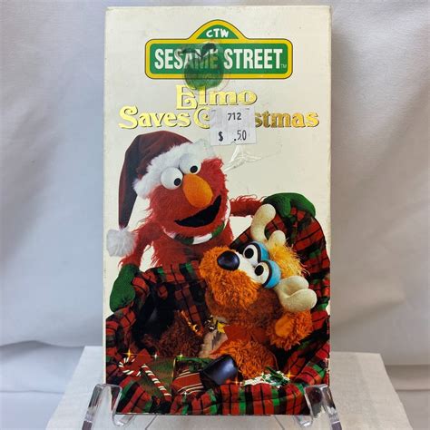 Elmo Saves Christmas Vhs Sesame Street Food And Drink Vhs Tapes