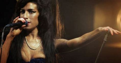 Amy Amy Winehouse Film Now Favourite For Best Documentary Oscar