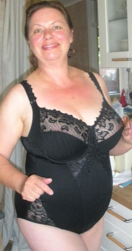 Girdles And Shapewear On Tumblr