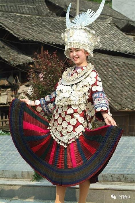 「夜讀苗疆」天下九黎 苗韻台江——九大支系苗族服飾賞析 每日頭條
