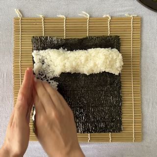 How To Make Avocado Sushi Avocado Roll Recipe 2 Ways Japanese Taste
