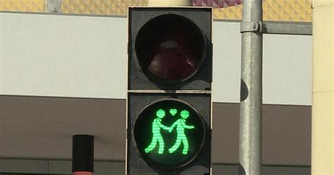 Same Sex Traffic Signals On The Streets Of Vienna Cbs News