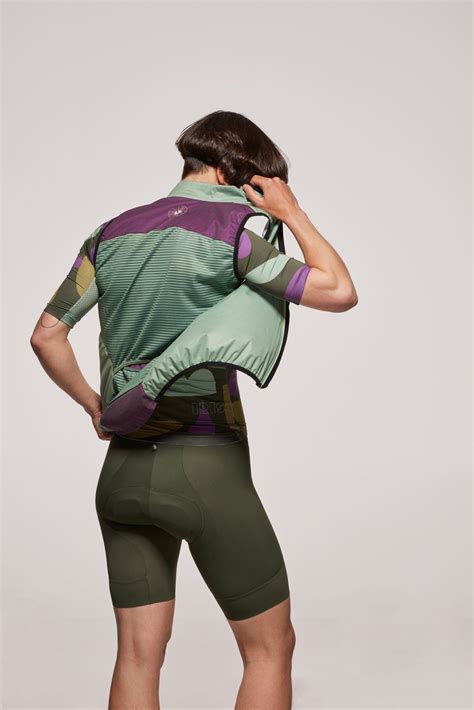 Cycling Gilet Just In Case Olive Plum Iris