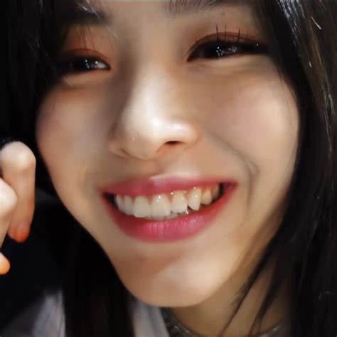 Pin di レア su ITZY