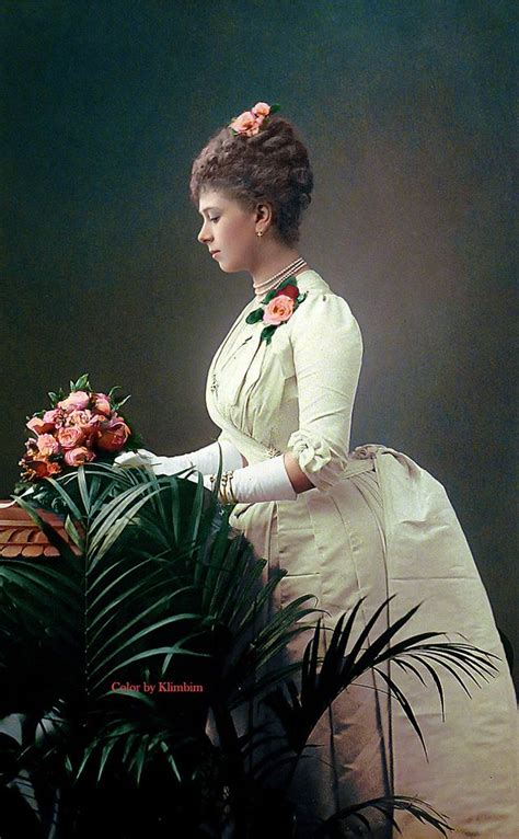 19 Incredible Colorized Photos Of Victorian Famous Women May Make You
