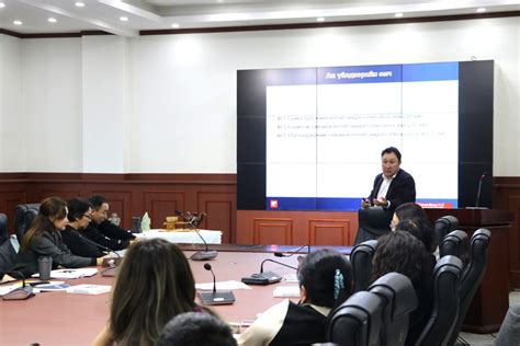 Багш нарт зориулан “Боловсролын салбарын бүтээлд оюуны өмчийн эрх авах тухай” сэдвээр сургалт