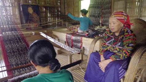 T’boli cloth wraps the world | Inquirer News