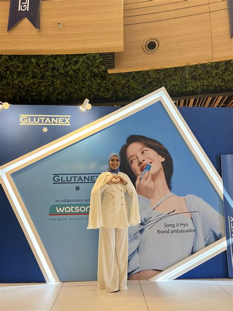 Munaa Bella 무 나 On Twitter Your Host For Glutanex Launching In Malaysia 💙 Cant Wait To Meet