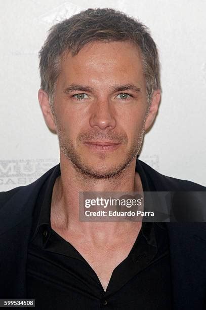 James Darcy Photos Photos And Premium High Res Pictures Getty Images