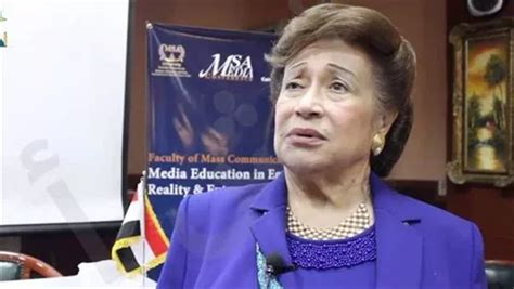 عرض الصلح بين الدكتورة نوال الدجوي وأحفادها