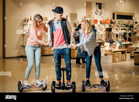 Hoverboards Hi Res Stock Photography And Images Alamy