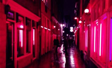 Married Cocksucker Testimonial The Amsterdam Blowbang R Missbratperversions