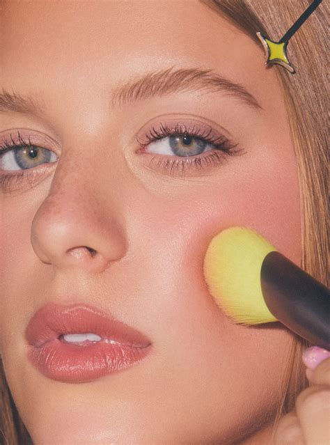 Magic Drip Glitter Lipgloss Half Magic