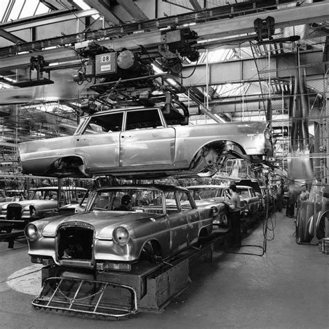 Mercedes Benz Assembly Plant ~ Wallpaper Francisca