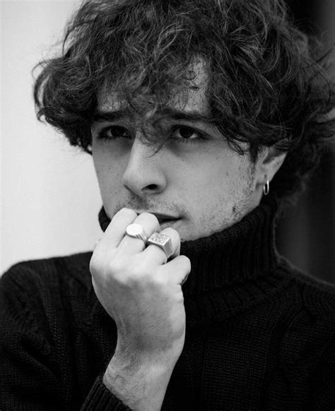 Pin Di S Su Damiano Gavino Professore Attori Foto Di Ragazzi