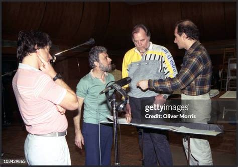 Paul Gemignani Photos And Premium High Res Pictures Getty Images