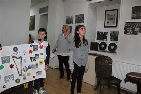 25 აპრილს ხელოვნების სასახლის ქართული ხალხური სიმღერისა და საკრავების მუზეუმში 180 ე საჯარო