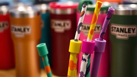 What Are Stanley Straw Covers And How Do They Work H2go Water Bottle