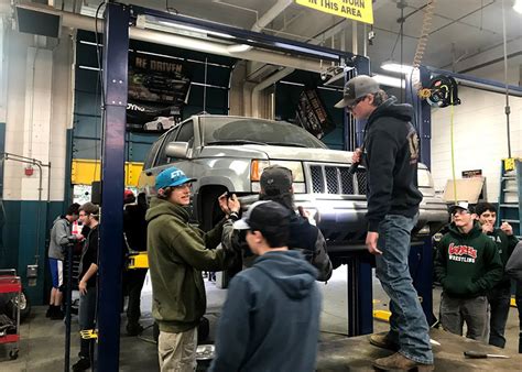 Autoshop Cte At Eureka High Humboldt County Office Of Education