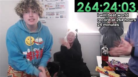 Streamer Attempts ‘longest Sleep Stream Ever Following Twitch Ban