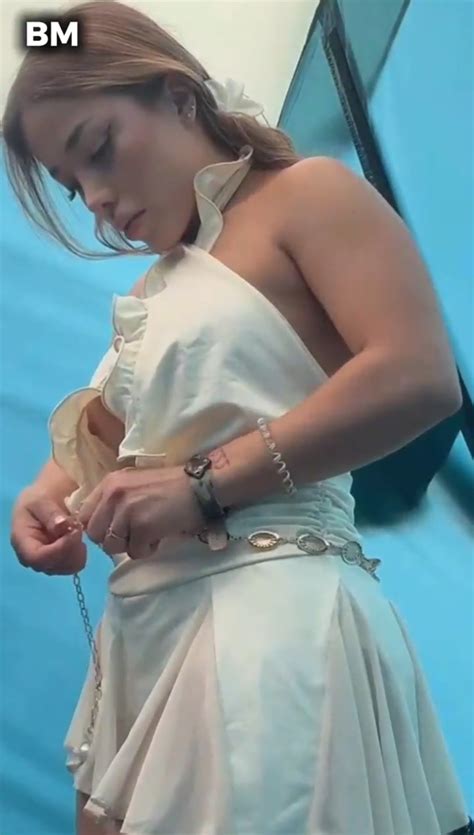 Nip Slips Shesfreaky