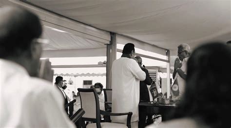 Sri Lanka Today කතා කරන පිංතූර 😂