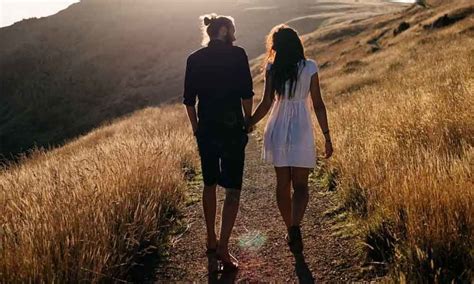 A New Dating Guide Of The Era Now It S Fine To Have Sex On The First Date