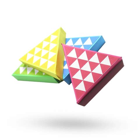 High Quality Personalized Triangle Packaging Boxes For Unique Products
