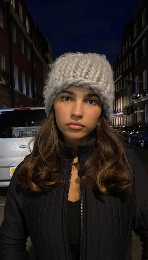 Tins Tonkin Gorgeous Girls Pretty People Women