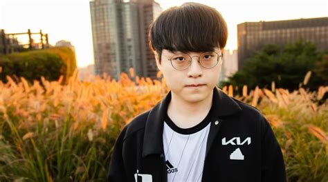 8 Best Mid Lane Players In League Of Legends 1v9