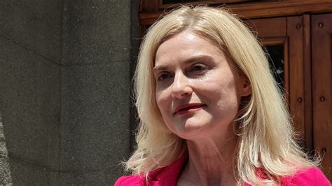 Данъчните облекчения за заведенията могат да отпаднат ако те не