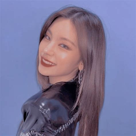 Ghim Của Pinna Trên Itzy All Mem