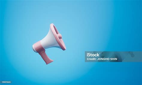 분홍색과 흰색 메가폰의 3d 렌더링이 파란색 배경에 걸려 있습니다 3차원 형태에 대한 스톡 사진 및 기타 이미지 3차원 형태 휴대용 마이크 0명 Istock