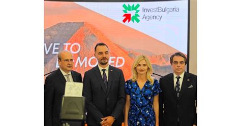 Зарица Динкова Партньорството между България и Гърция е по тясно от всякога