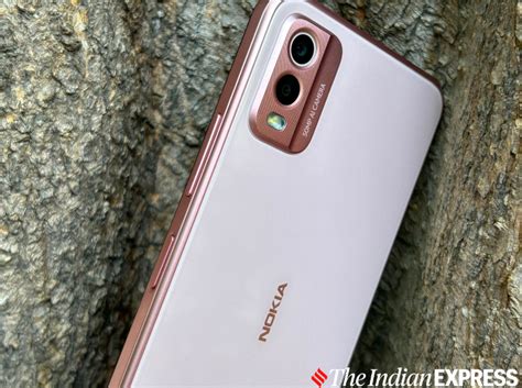 Nokia C Review
