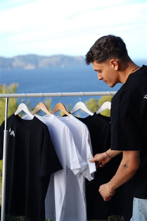 Colecciones Dizzy Elements