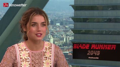 Interview Ana De Armas Blade Runner 2049 Youtube