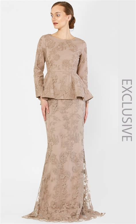 The Peplum Kurung With Full Dahlia Lace In Sand Di 2025 Model Baju