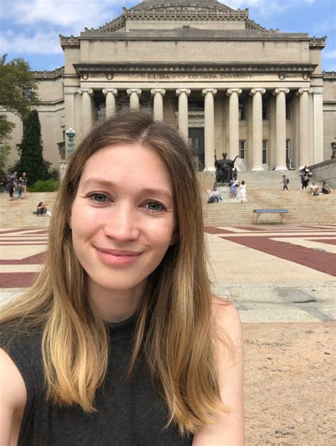 Allison Everett Medium