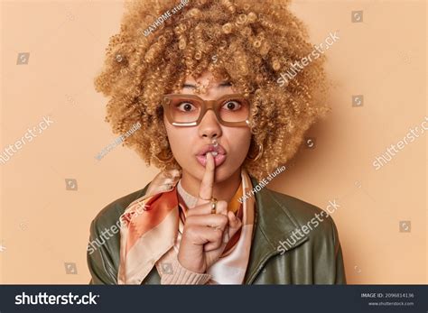 5 My Mute Voice Images Stock Photos And Vectors Shutterstock