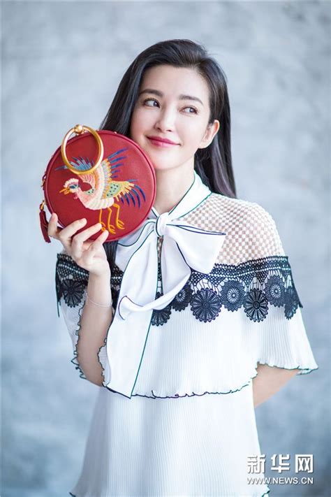 Li Bingbing Poses For Photo Shoot China Entertainment News Li