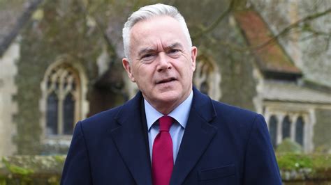Huw Edwards named as BBC presenter at centre of allegations | ITV News
