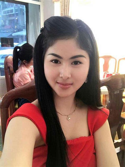 ម៉ា រី ចង់ល្បីខ្លាំង តែមិនហ៊ានថត បញ្ចេញ ភាព សិច ស៊ី ខ្លាំង ទេ ក្នុងឆ្នាំថ្មីនេះ Khmerload